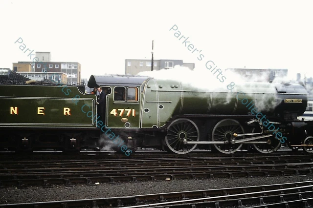 35MM RAILWAY SLIDE LNER Steam Locomotive 4771 (refH01) EUR 5,60 ...