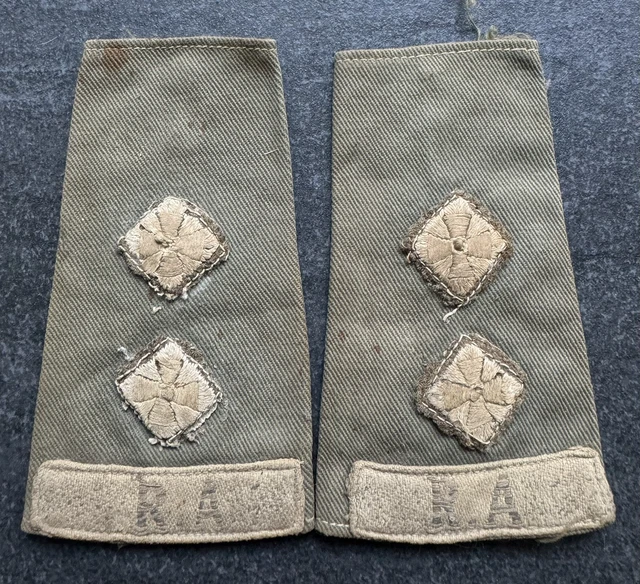 GENUINE WW2 ROYAL Artillery Lieutenant Rank Shoulder Slides Jungle ...