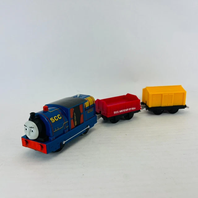 THOMAS & FRIENDS TrackMaster Timothy Motorized Train Engine + Two Carts ...