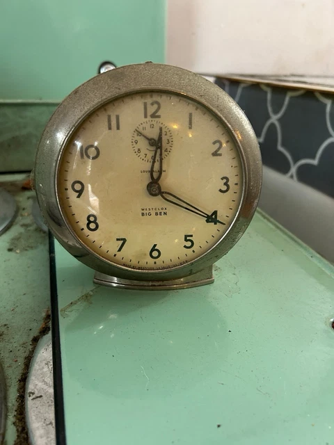VINTAGE WESTCLOX BIG BEN Loud ALARM DRESSER CLOCK ENAMEL BEIGE 5.25 ...