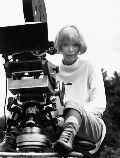 Actress Mireille Darc Fun Behind Camera Between Two Takes Set 1968 Old Photo Eur 661 Picclick It
