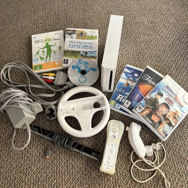 NINTENDO WII CONSOLE and 6 games with Accessories bundle £25.99 ...
