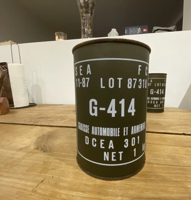 ANCIEN POT À graisse auto et armement militaire, military G-414 EUR 11 ...