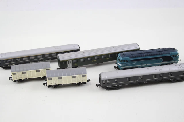 LIMA N GAUGE Locomotive 67001 Diesel SNCF Carriages & Wagons Model ...