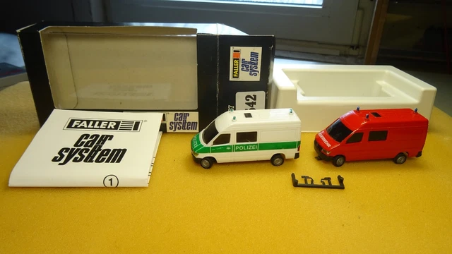 FALLER CAR-SYSTEM 2X MB-Sprinter, Polizei+Feuerwehr, z.T. mit ...