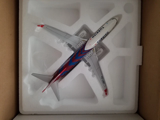TURKISH BOEING 737-800 TC-JGY 1:200 INFLIGHT Model Plane $258.75 ...