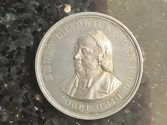 1901 UNIVERSITY COLLEGE London Edwin Chadwick Silver Award Medal 38mm ...