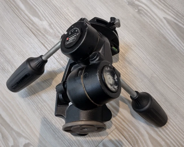 MANFROTTO 055XPROB TRIPOD, 808RC4 head, base plate, carry case and ...