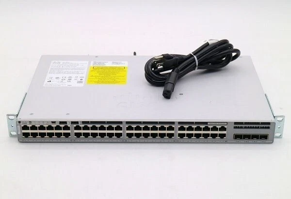 SWITCH CISCO CATALYST C9200L-48P-4G-E V02 48 PoE+ 4x1G CAT9K_LITE_IOSXE ...