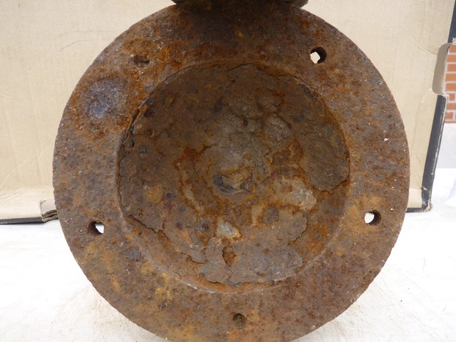 ORIGINAL WW2 GERMAN Army Tank SdKfz AFV Tank Wheel Hub Cap EUR 34,59 ...