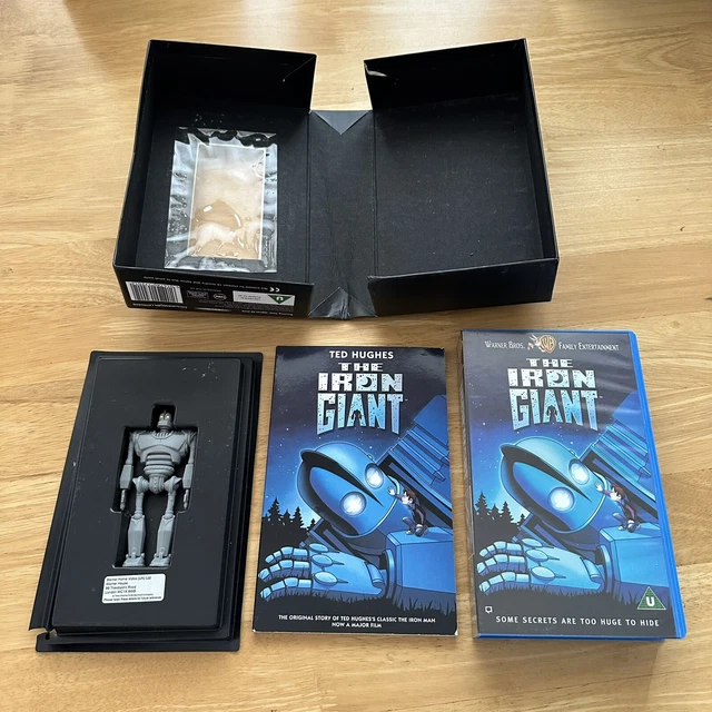 THE IRON GIANT Box VHS Set including exclusive Toy Figure - 1999 Warner ...