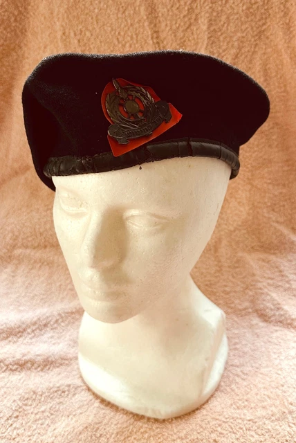 IDF ISRAELI ARMY Armored Corps Black Beret w Ordnance Corps Brass Pin ...