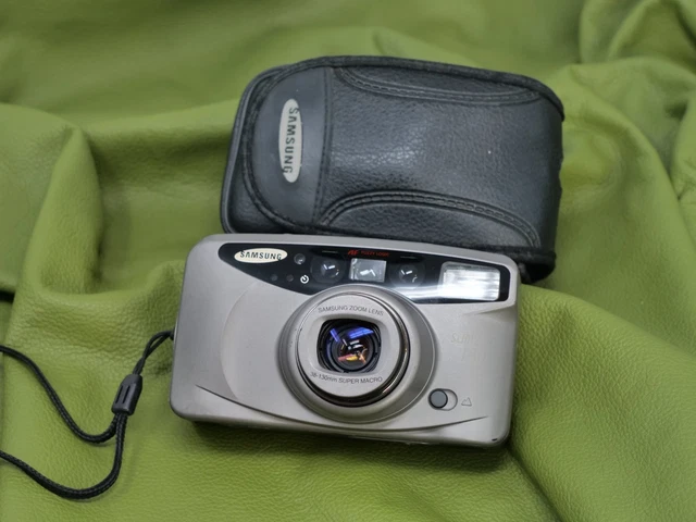 #2000 SAMSUNG SUPERZOOM 130s 35mm Point and Shoot Film Camera £17.95 ...