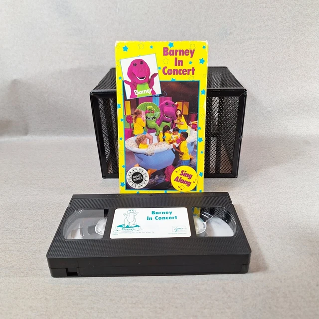 BARNEY VHS BARNEY in Concert VHS Video Tape 1992 Sing A Long Kids £10. ...