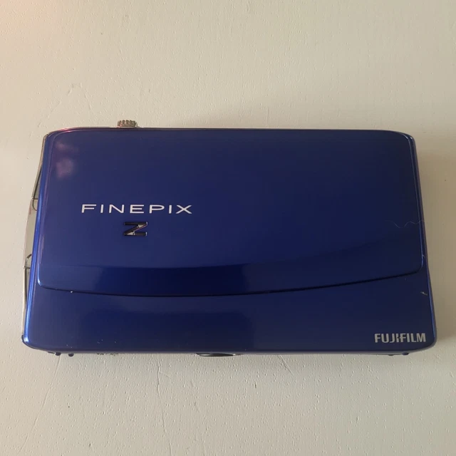 FUJIFILM FINEPIX Z900EXR 16MP Touchscreen Compact Digital Camera Blue £ ...