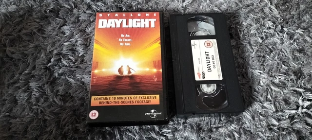 SMALL BOX RETAIL VHS - Daylight - Stallone ( Retro & OOP) £0.49 ...