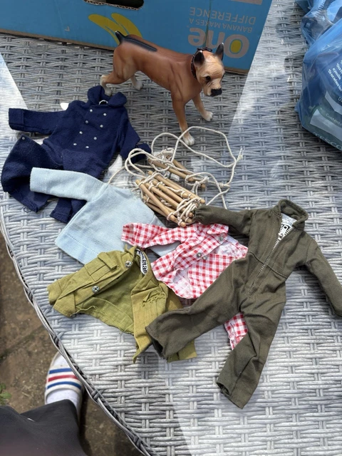 VINTAGE ACTION MAN Palitoy Outfits Ladder Dog Etc £26.72 - PicClick UK