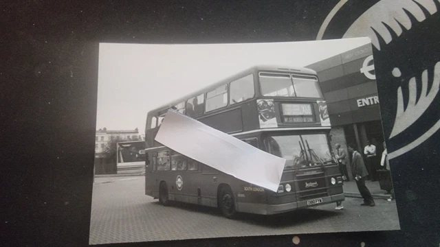 LONDON TRANSPORT BUS Photograph Leyland Olympian L 180 D180 FYM Rte X68 ...