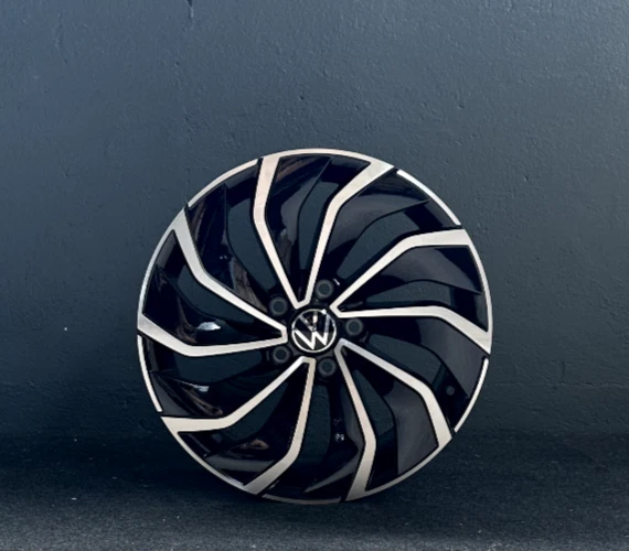 ORIGINAL VW GOLF 8 & R-Line GTI GTD 17 Inch Ventura Alloy Wheel ...