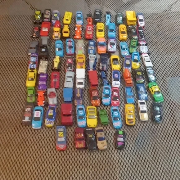 VINTAGE HOT WHEELS random 80s 90's Mattel Mix Cars.1.64 Die Case.Mint ...