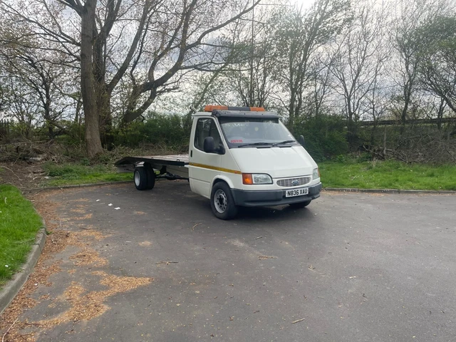 MK5 FORD TRANSIT smiley recovery truck bevertail 2.5D banana engine £ ...
