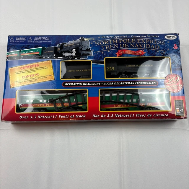 EZTEC NORTH POLE Express Train Set Battery Operated 29 Piece Christmas ...
