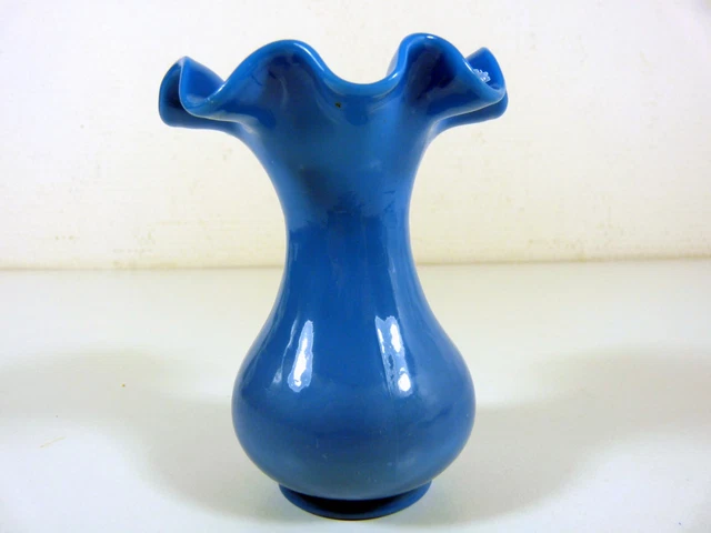 PETIT VASE OPALINE de foire Portieux Vallery Stahl bleu pas signé H - 9 ...