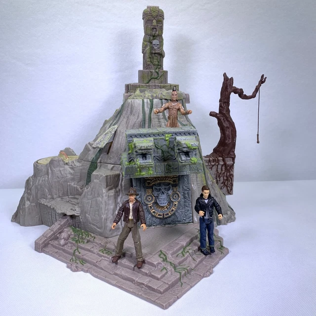 HASBRO INDIANA JONES The Lost Temple of Akator Playset Toys Crystal ...