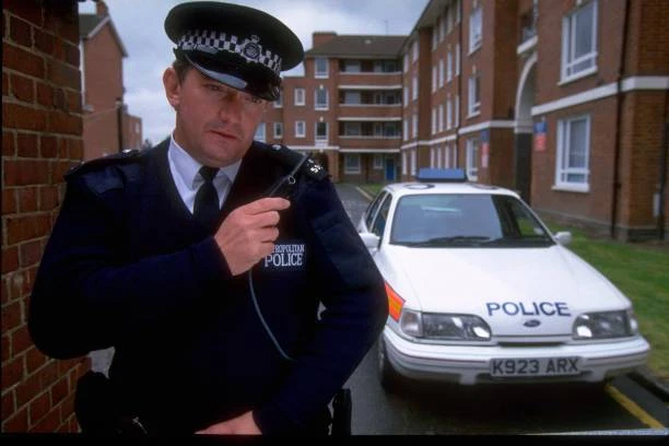 ACTOR GRAHAM COLE As Tony Stamp In Police Drama The Bill 1989 OLD TV ...