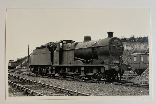 LMS RAILWAY LOCOMOTIVE Photograph - 44075 Carnforth Shed - F4 £2.99 ...