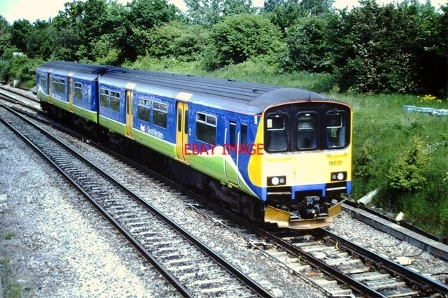 PHOTO CLASS 150 Sprinter 2-Car Dmu No 150 121 Approaching Filton Abbey ...