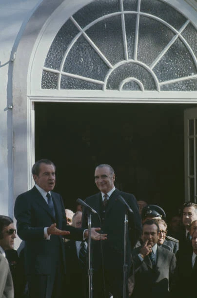 PRESIDENT OF THE United States Richard Nixon And British Prime Min ...