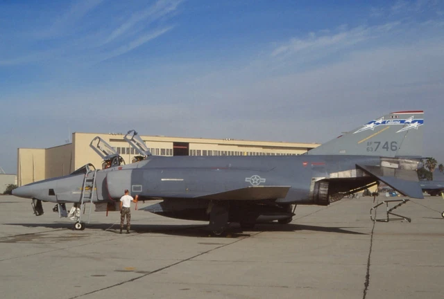 ORIGINAL COLOUR SLIDE RF-4C Phantom II 63746 of 196 TRS CA ANG USAF £2. ...
