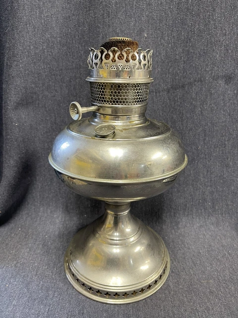 ATQ. RAYO ROUND Wick Kerosene Oil Lamp - Light - Font- Burner Patents ...