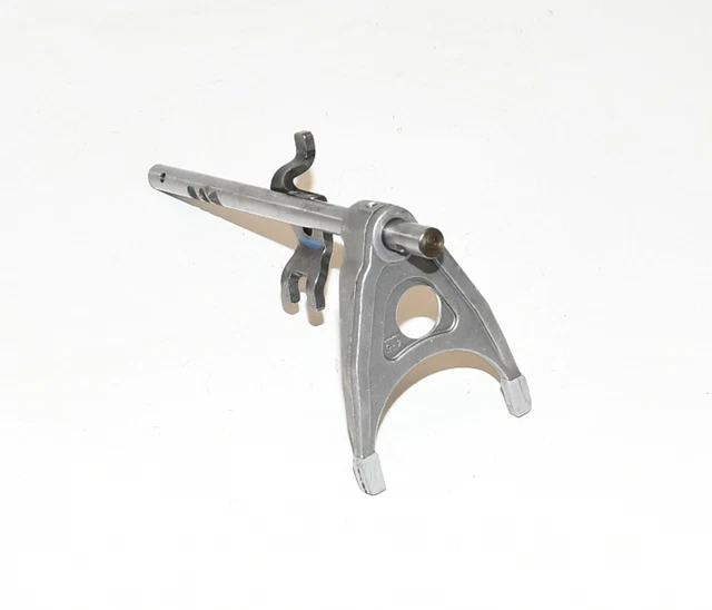 5 SHIFT FORK. Marce 3281900Q0D Micra K12 Original Nissan £43.94 ...