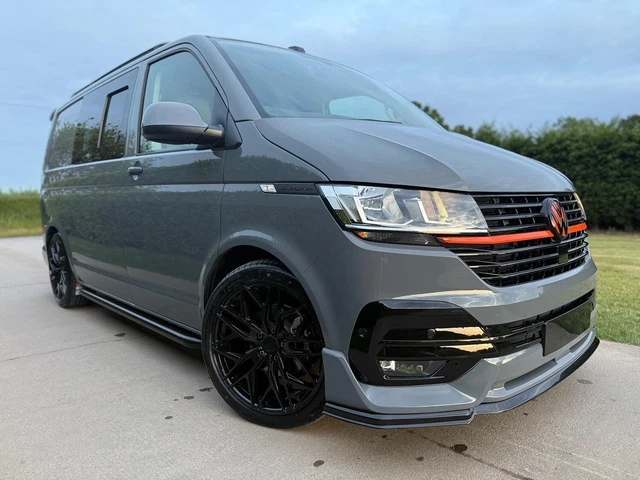 VOLKSWAGEN TRANSPORTER T28 Highline Manual Custom Kombi Prereg 20 Miles ...