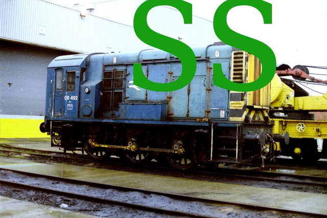 UK RAILWAYS 35MM COLOUR NEGATIVES: 37372-08492 at TOTON DEPOT 11-2-1996 ...