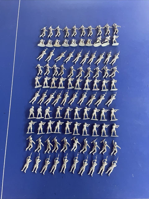 AIRFIX TOY SOLDIERS Russian Infantry 1/32 Scale WW2 x100 £17.99 - PicClick UK