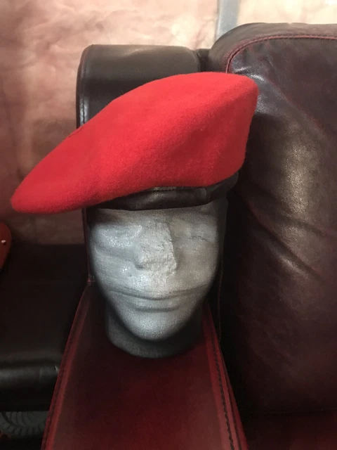 POST WAR CANADIAN Canada Royal Canadian Infantry Corps Red Beret. $19. ...