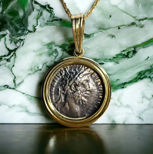 VINTAGE 14K GOLD Ancient Roman Coin Necklace 18 Emperor Commodus 177 VINTAGE 14K GOLD Ancient Roman Coin Necklace 18 Emperor Commodus 177