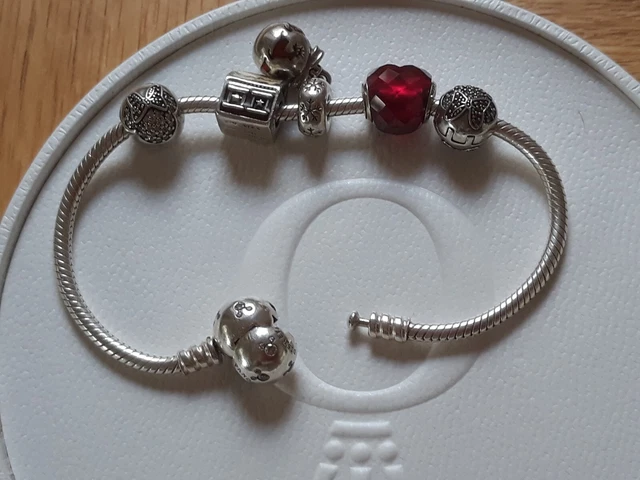 PANDORA CHRISTMAS DISNEY Bracelet MIckey Minnie Mouse clips and charms ...