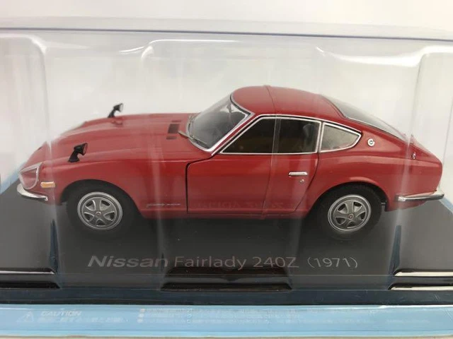 FAMOUS CAR COLLECTION 1/24 Nissan Fairlady 240Z Hachette EUR 91,84 - PicClick FR