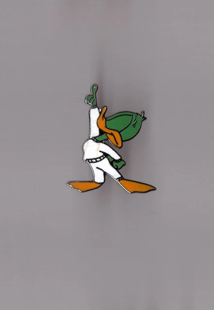 PIN'S TINY TOONS Plucky Duck (signé Démons et merveilles - Warner Bros ...