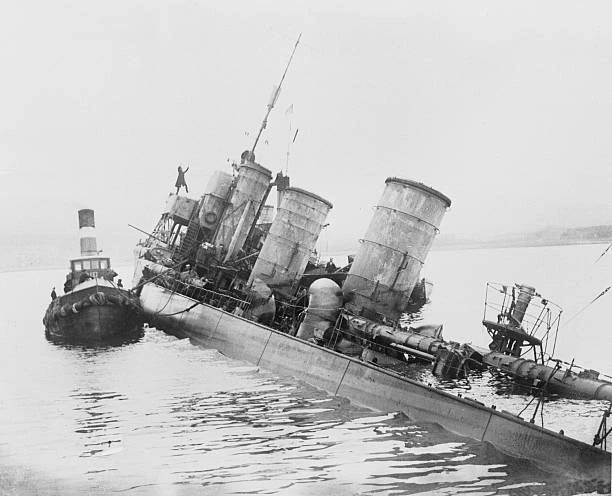 SCAPA FLOW SCOTLAND work salvaging German fleet which sunk Sca- 1919 ...