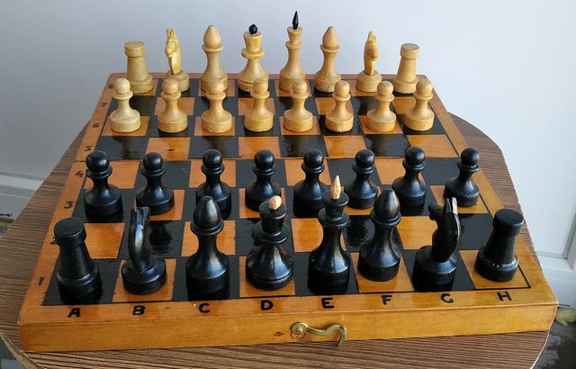 VINTAGE WOODEN CHESS old chess Soviet USSR. 29х29 cm 11.41х11.41 inch £ ...