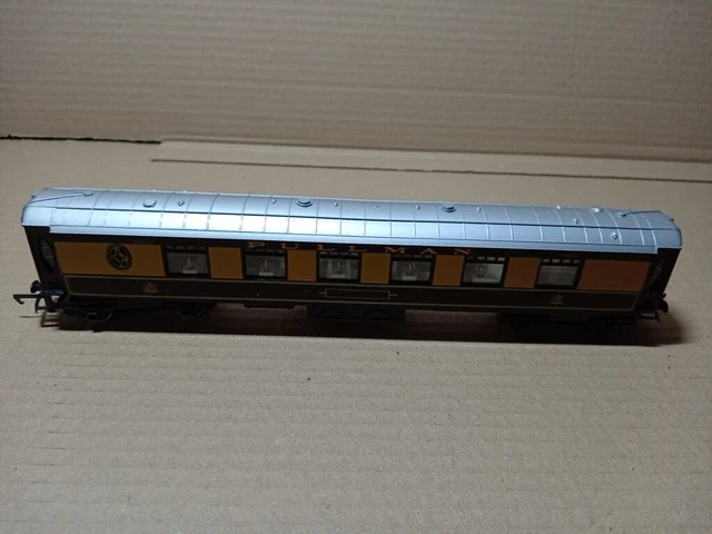 HORNBY OO GAUGE R229 Pullman First Class Parlour Coach Car "Lucille ...