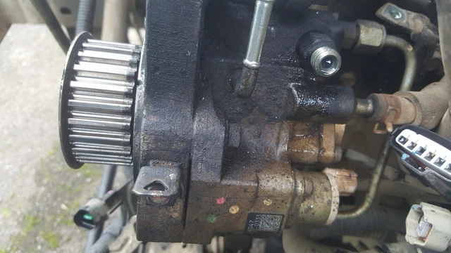 MITSUBISHI L200 B40 Mk4 High Pressure Fuel Pump 1460A019 2006-2015 from ...