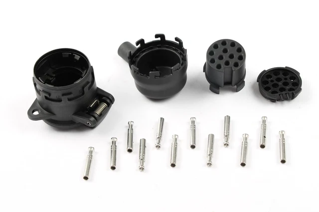 ORIGINAL VW GEHÄUSE Steckdose für Anhängerbetrieb 13 polig hinten ...