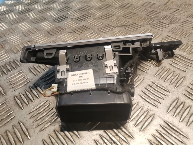 MERCEDES-BENZ W212 E Class Dashboard Right side Air Vent 2128300254 EUR ...