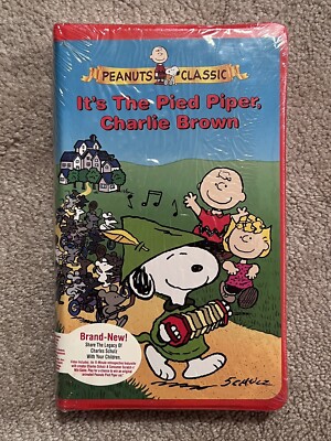 IT'S THE PIED Piper, Charlie Brown (VHS, 2000, Red Clamshell) Peanuts ...